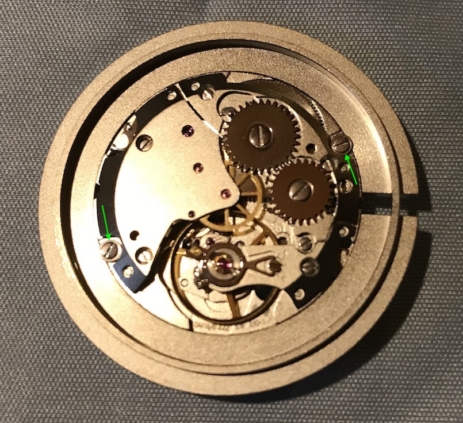 Custom watch build #1: “Glass” - Watch Complications