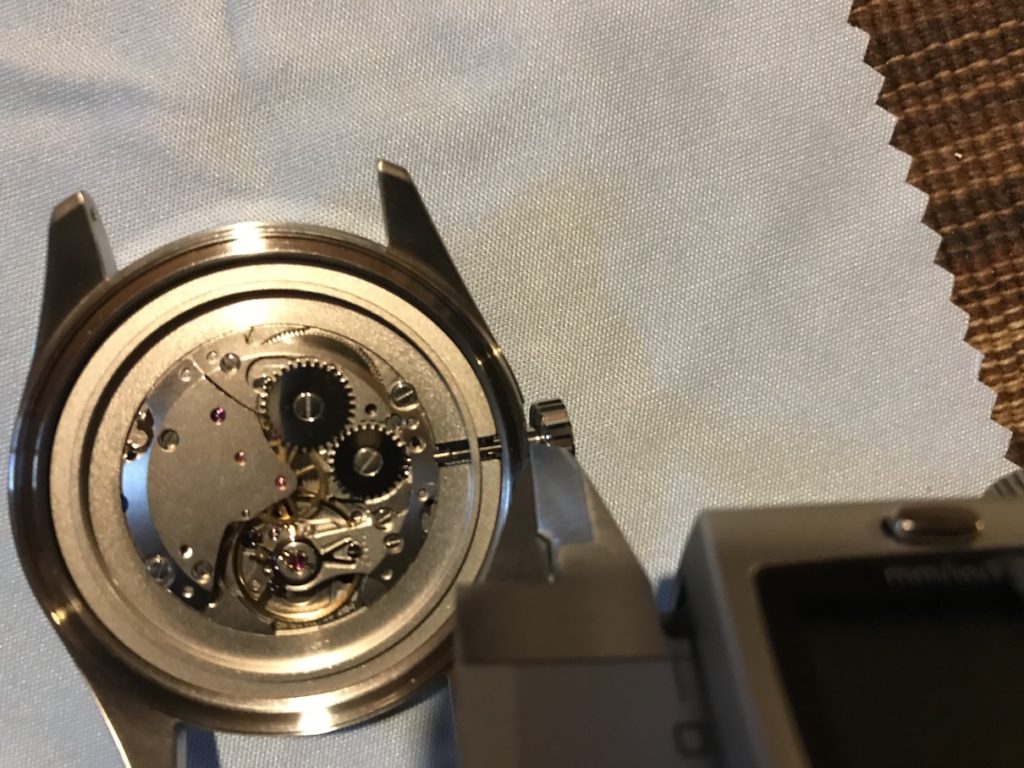 Custom watch build #1: “Glass” - Watch Complications
