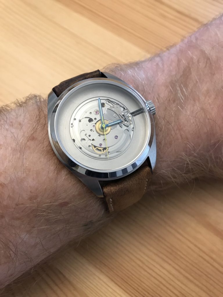 Custom watch build #1: “Glass” - Watch Complications
