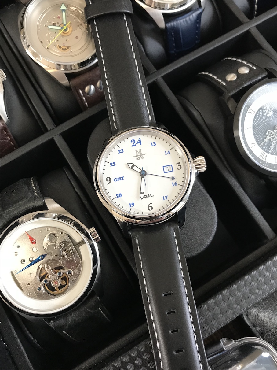 GMT Blue - Watch Complications