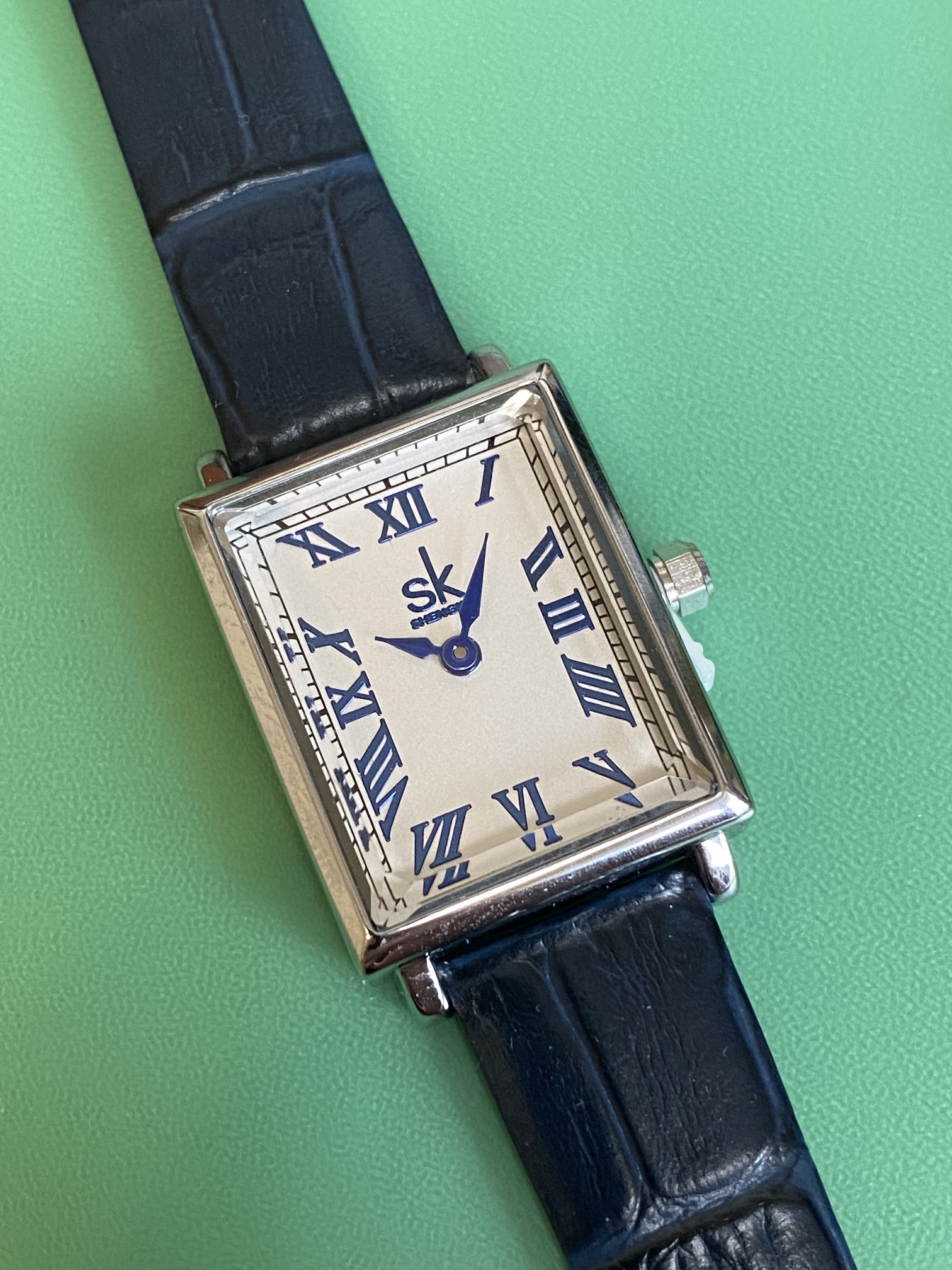 Low Cost Rectangle Watches - Watch Complications